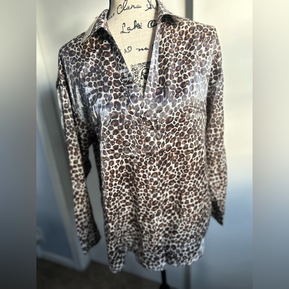 entro | Tops | Entro By Anthropologie Buttons Down Blouse Leopard Print ...